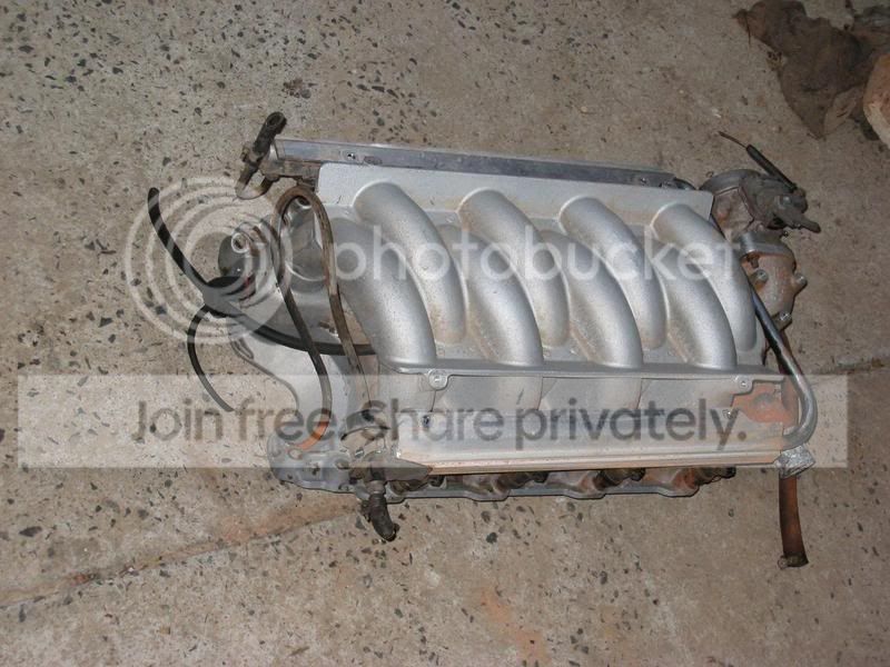 FS: 304 inlet manifold with injectors, TB, fuel rail (VIC) | Just ...
