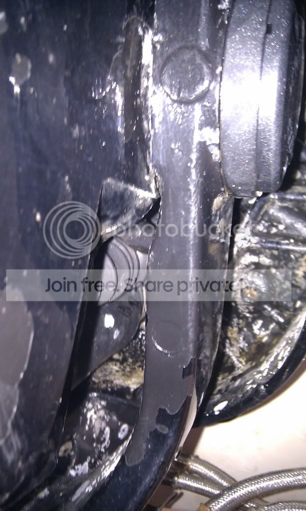 Bravo 3 out-drive: Replacing gear cable bellow | YBW Forum