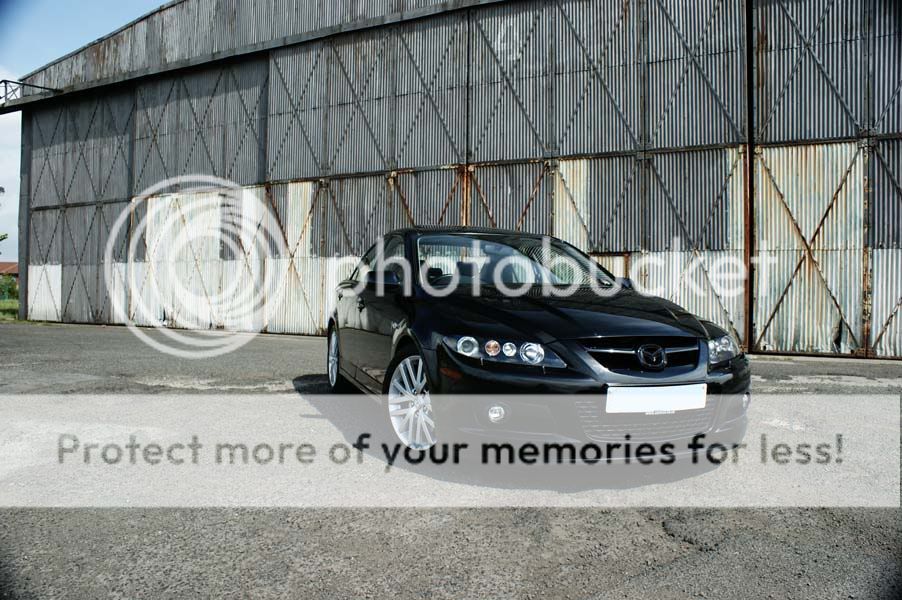 Black Mica Hanger Photoshoot | Mazdas247